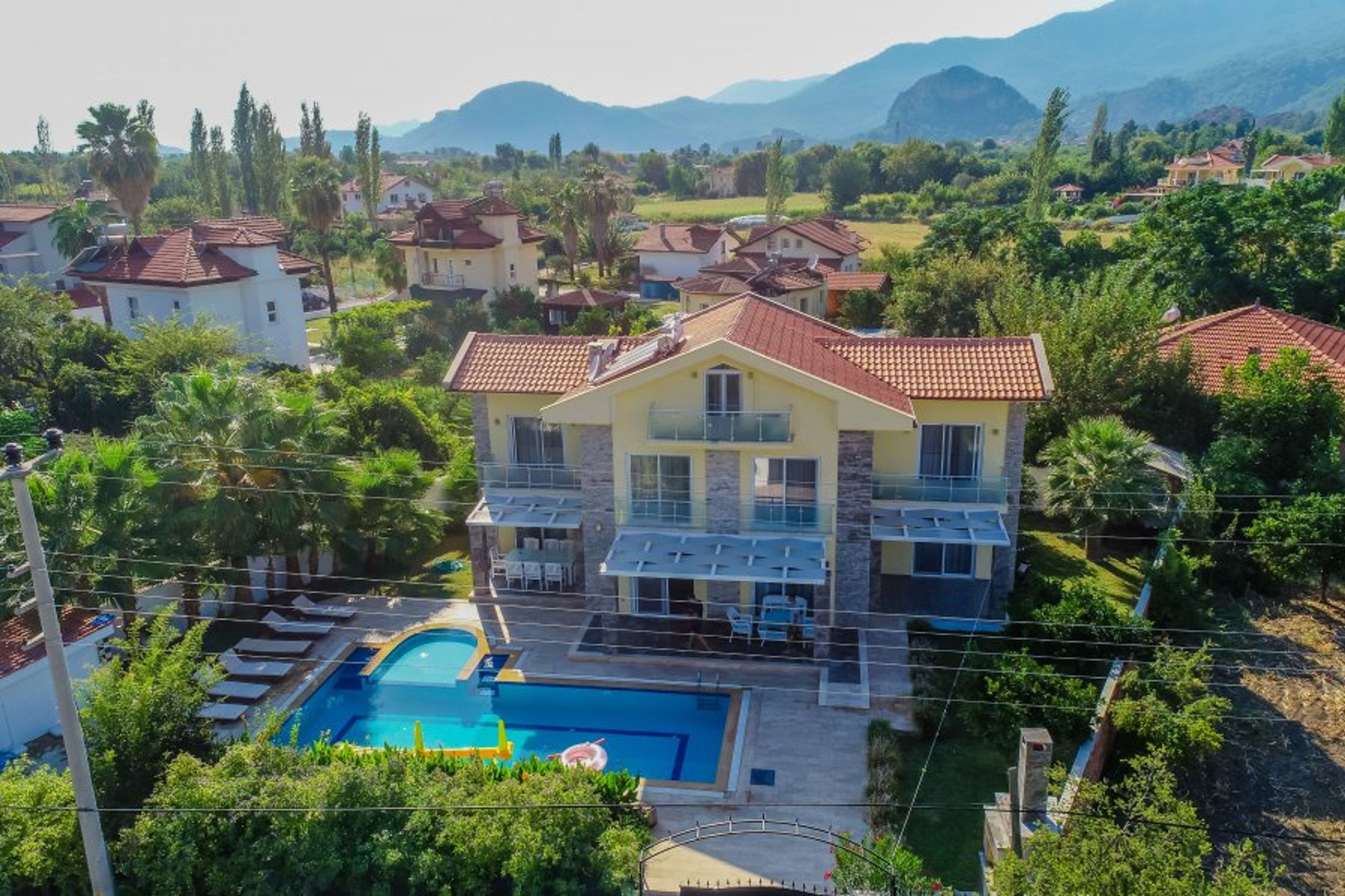 Villa Tulip Palace - Clickstay