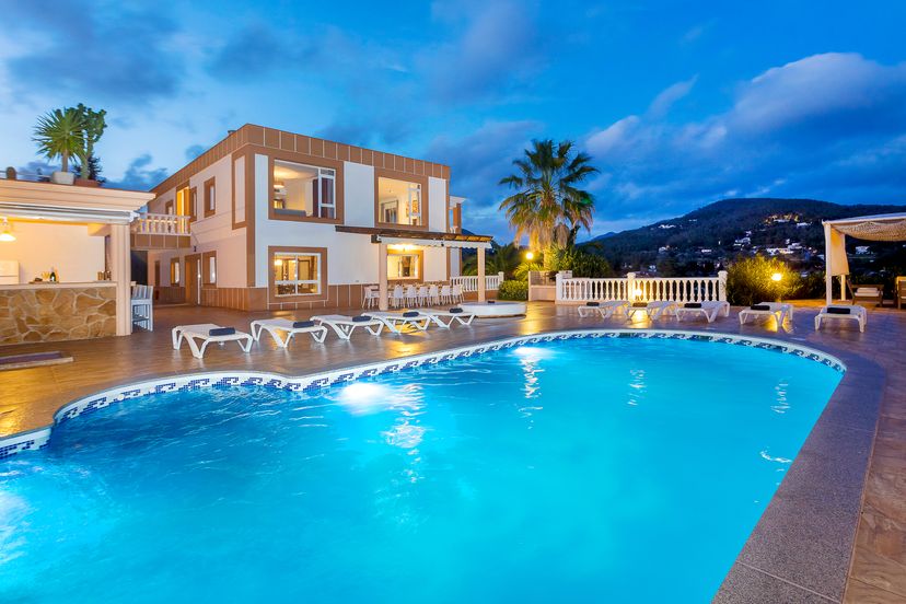 Villas in Ibiza | Villa Holidays - Book Direct & Save | Clickstay